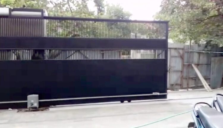Sliding Gate Otomatis/Pintu Geser Otomatis Untuk Kenyamanan ...