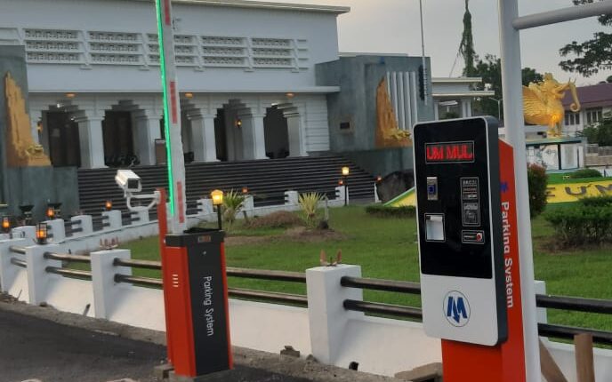 Palang Parkir Kendari, One Full Sistem Cashless